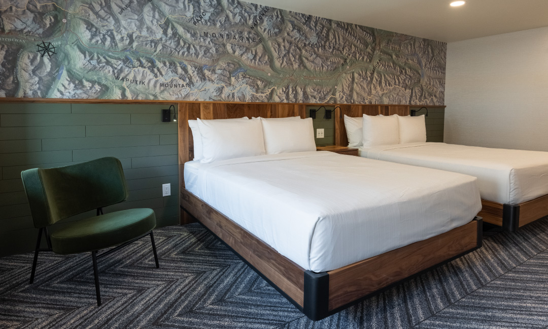 Hotel Canoe and Suites Just a paddle away